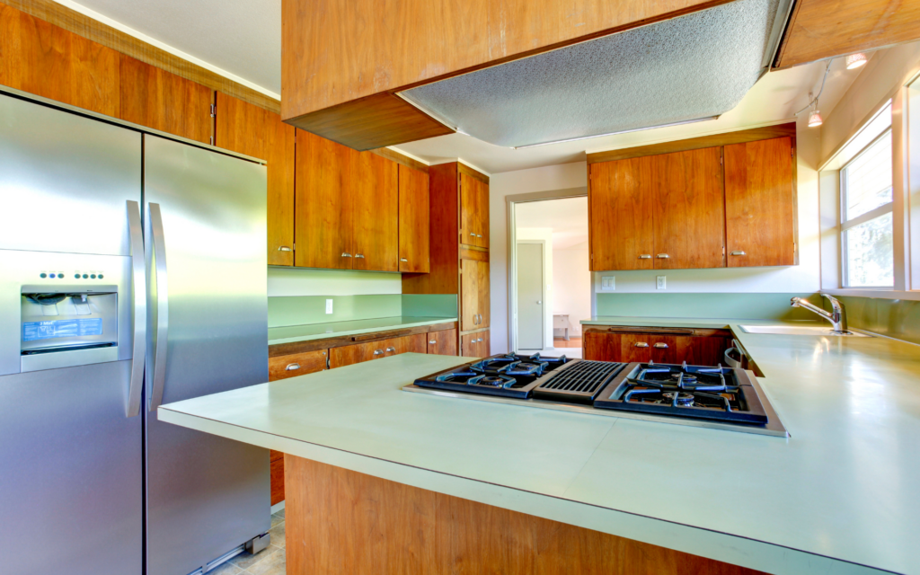 11 Warning Signs Your Kitchen Needs Remodeling | Storage, Layout ...